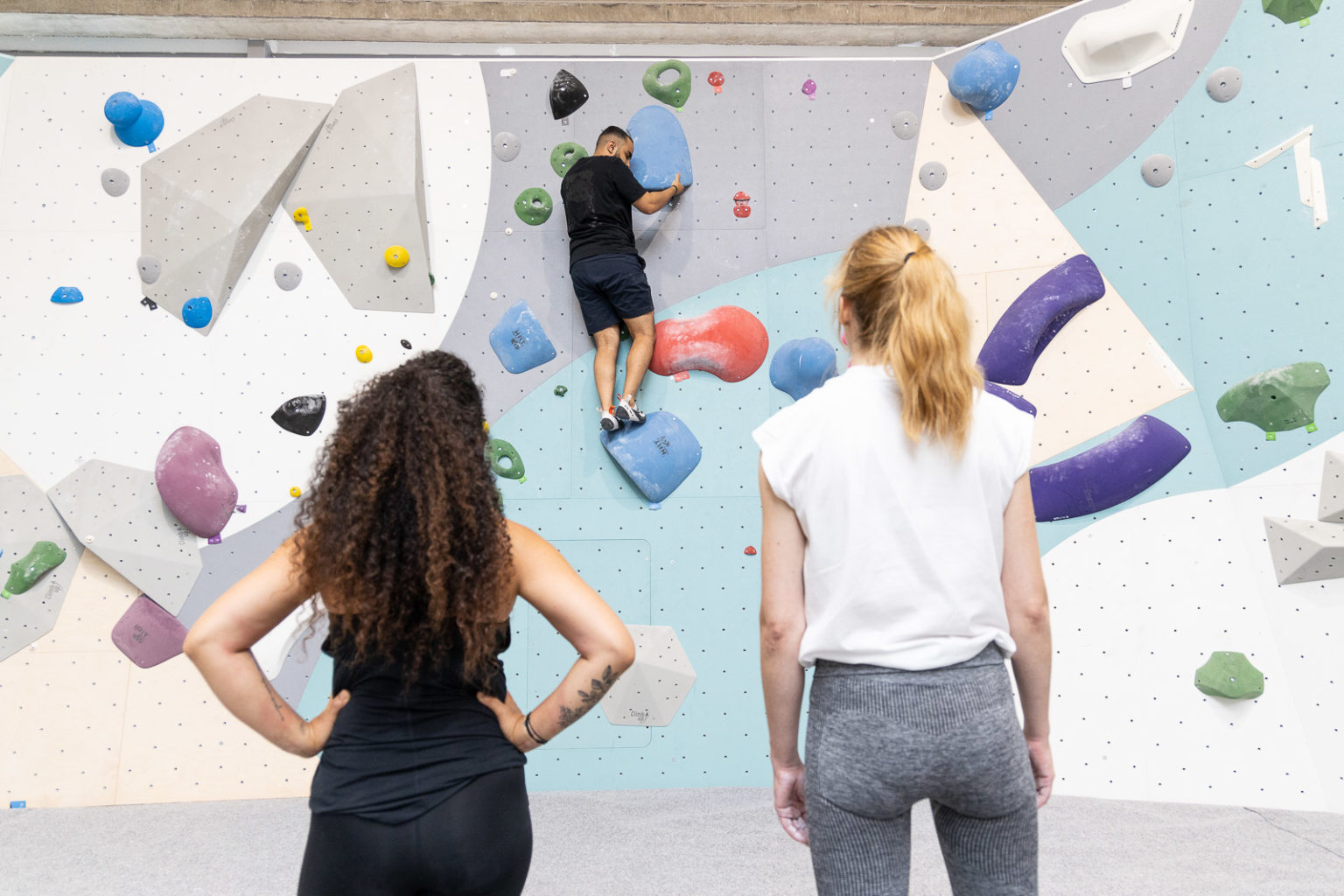 Conseils sur comment débuter la pratique de l’escalade avec Climb Up